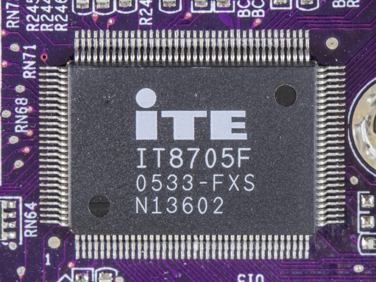 Processador (CPU) - O que é? E como funciona? - EiTech